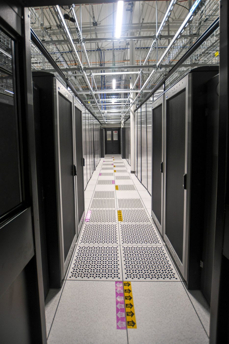 Verizon Wireless Mobile Switching Center | Rosendin Electric